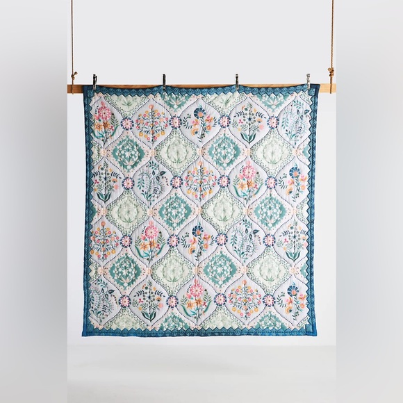 Anthropologie | Bedding | Anthropologie Theodora Posy Handcrafted Quilt ...